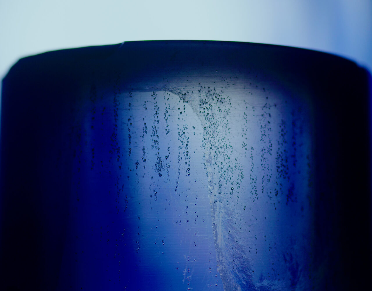 What is Synthetic Sapphire? Understanding its Composition and Structure ...
